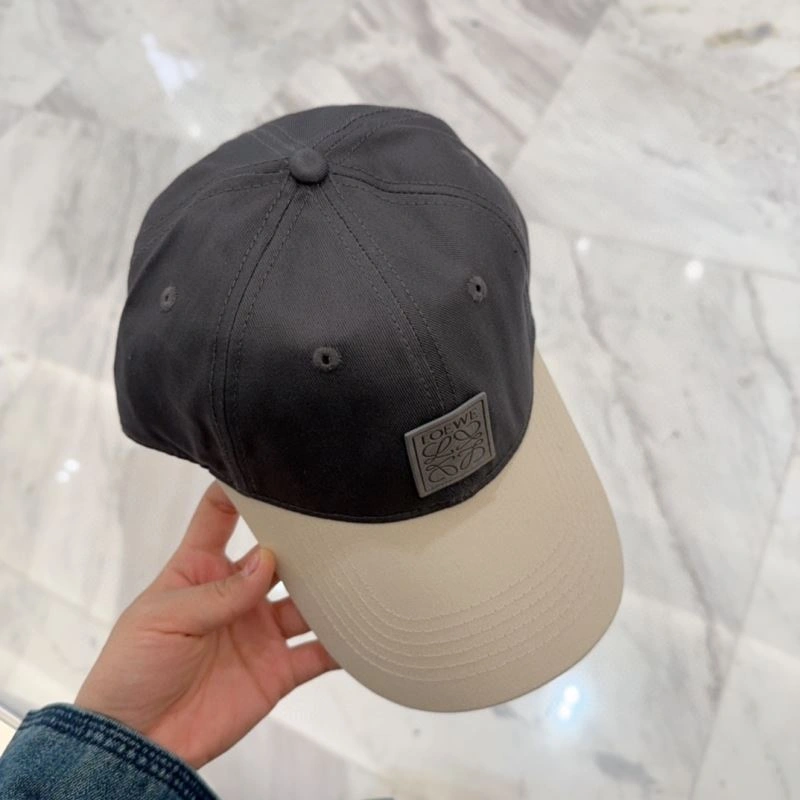 Exact replica Loewe Caps
