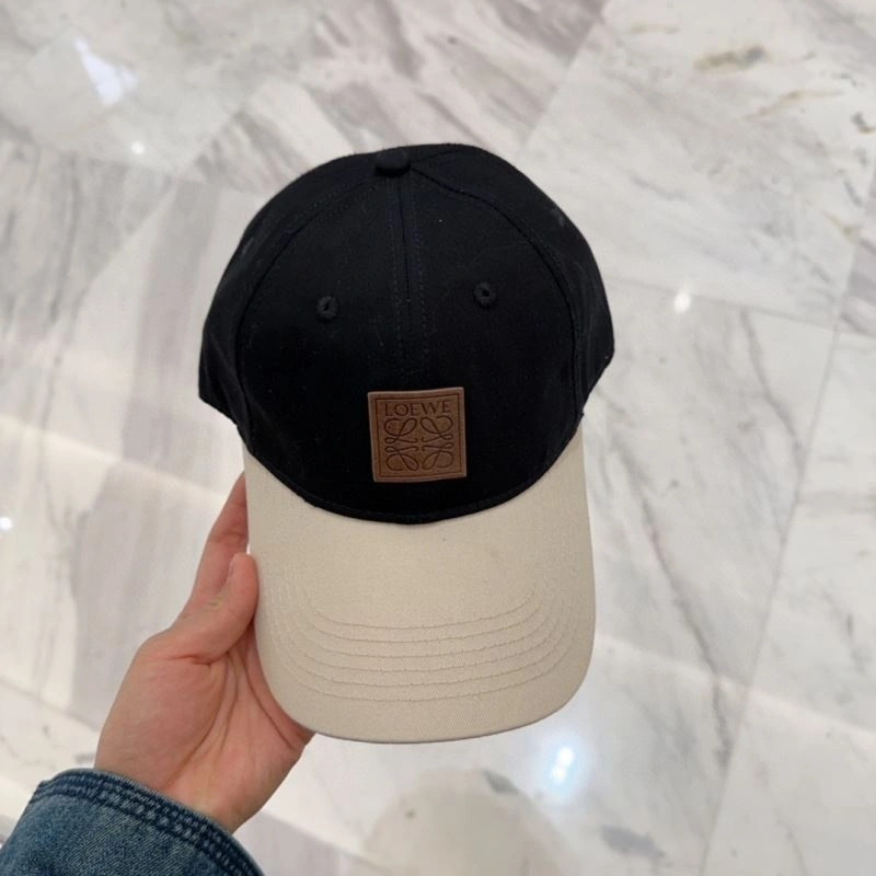 Loewe Caps