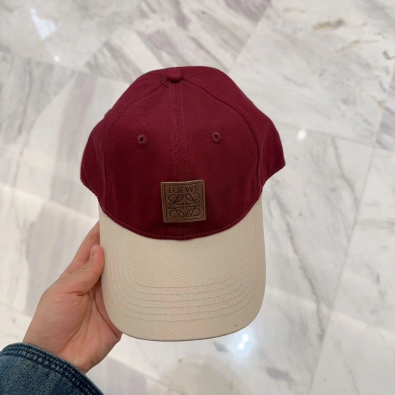 Loewe Caps