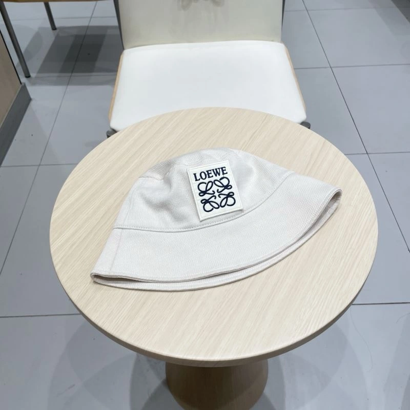 Loewe Caps