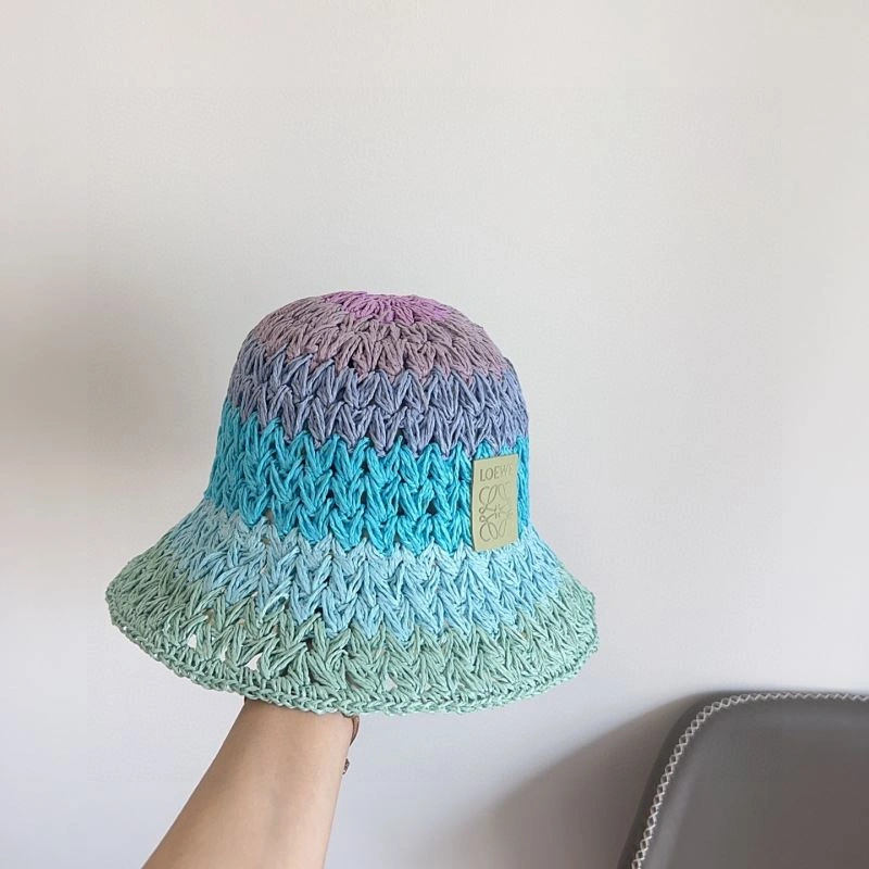 Precise copy Loewe Caps