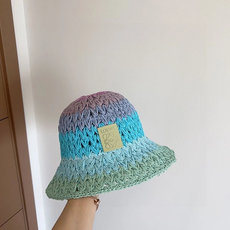 Precise copy Loewe Caps