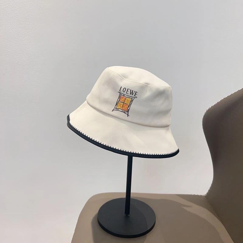 Loewe Caps
