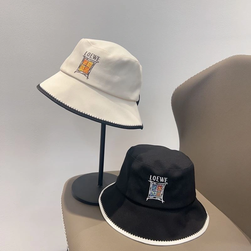 Real Loewe Caps