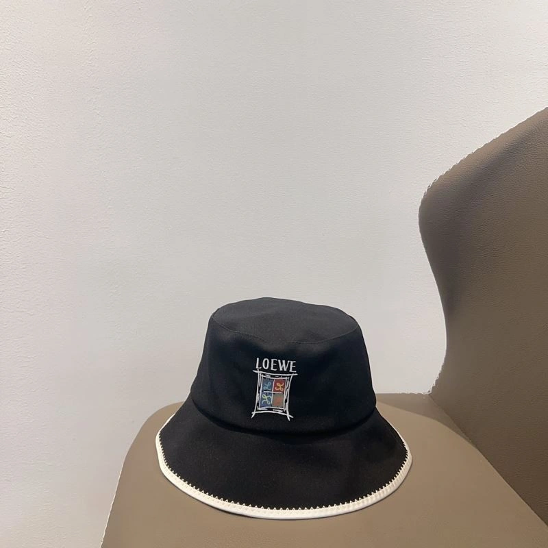 Real Loewe Caps
