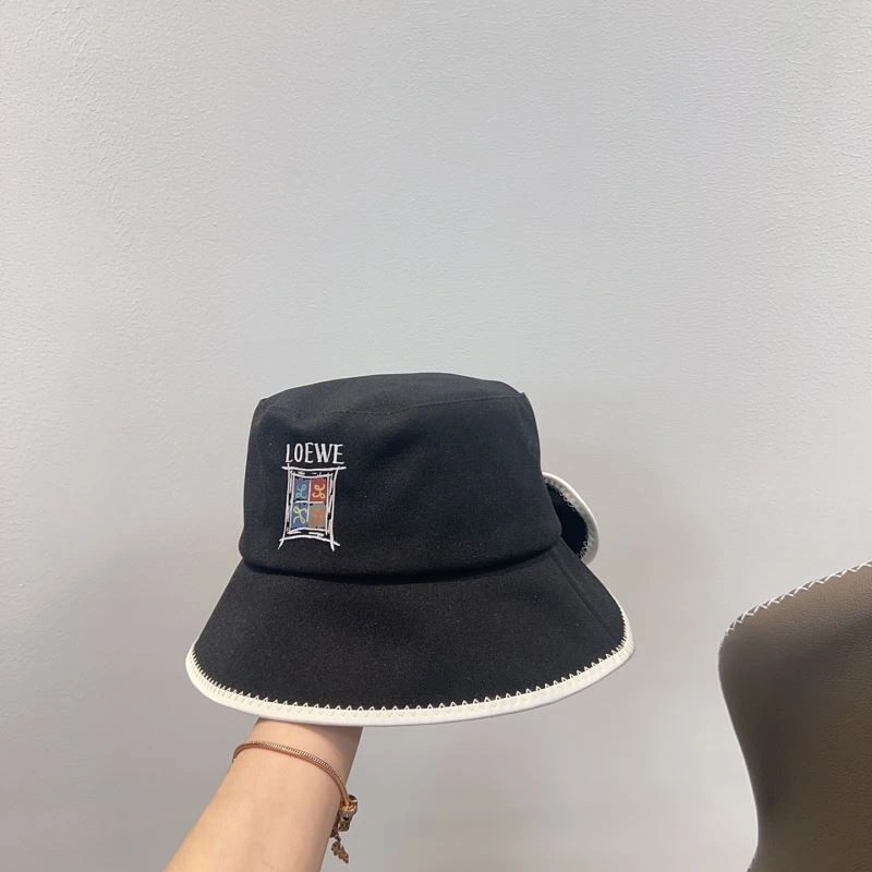Real Loewe Caps