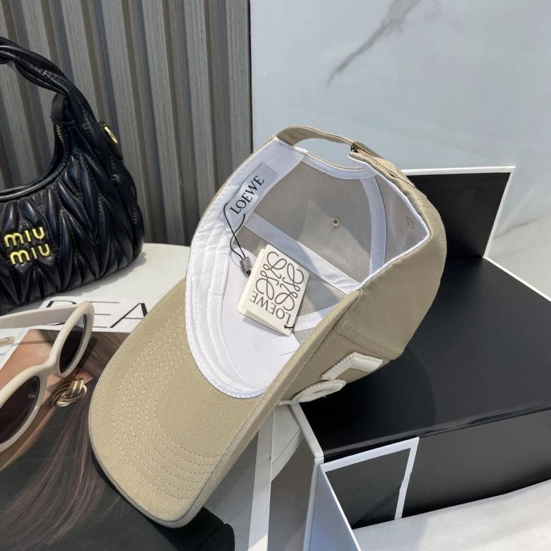 Budget-friendly Loewe Caps