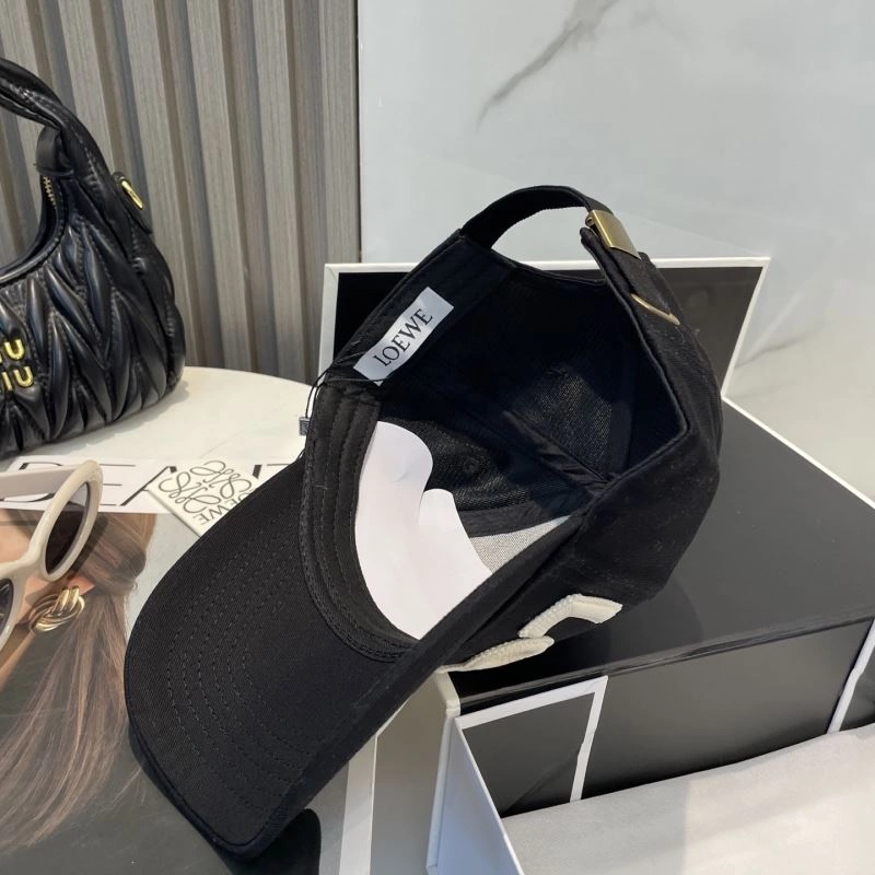 Economical Loewe Caps