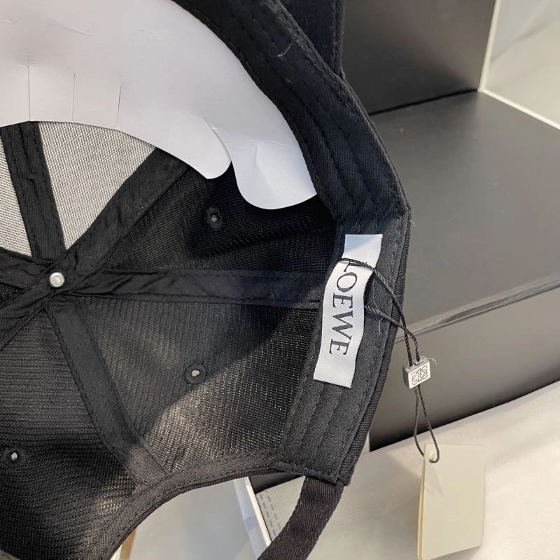 Economical Loewe Caps