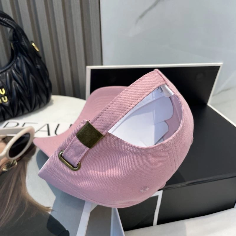 Mirror quality Loewe Caps