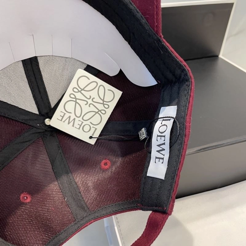 Cut-rate Loewe Caps