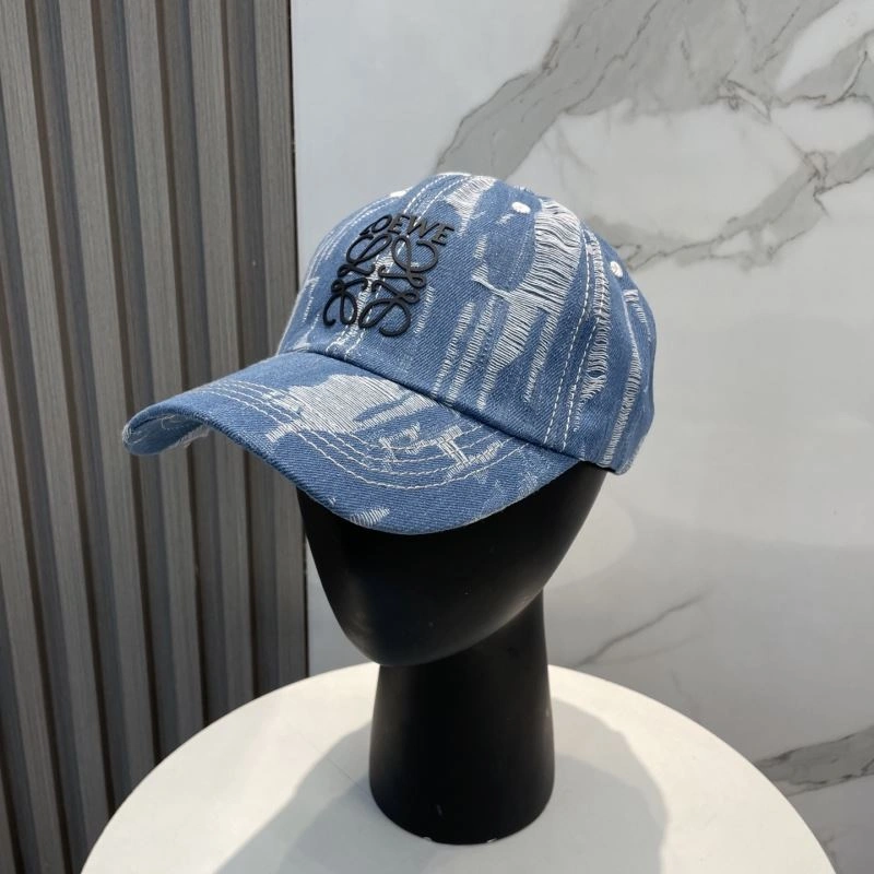 Loewe Caps
