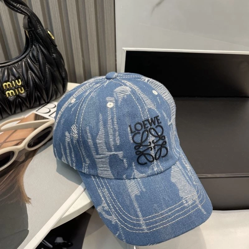 Top match Loewe Caps