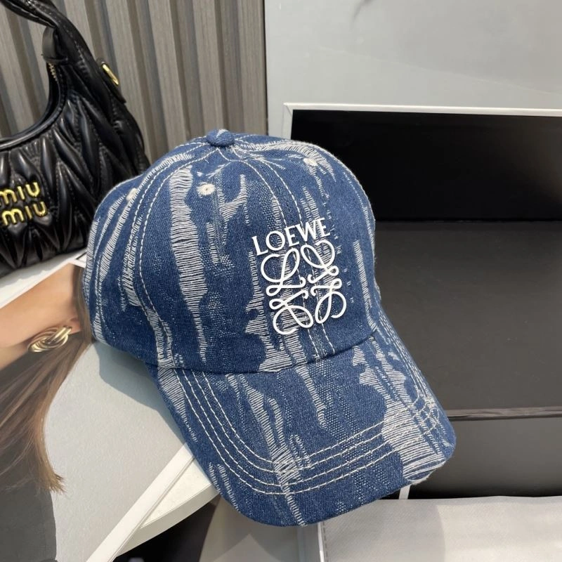 Top match Loewe Caps