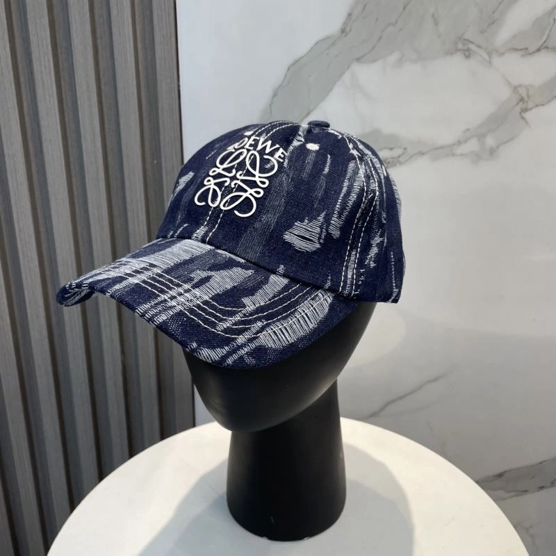 Loewe Caps