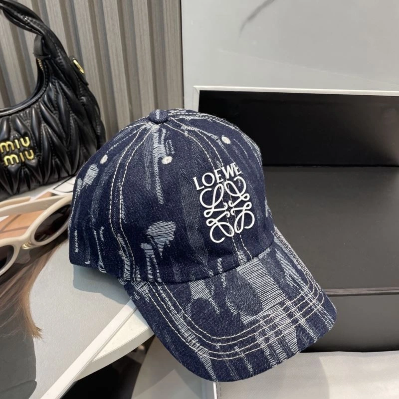 Mirror quality Loewe Caps