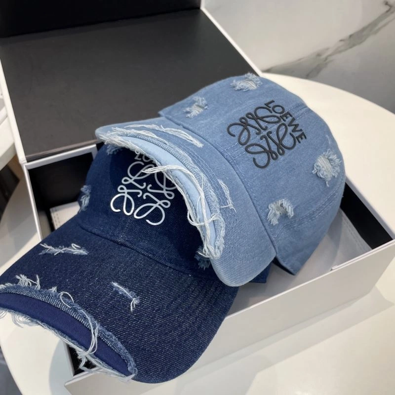 Exact replica Loewe Caps