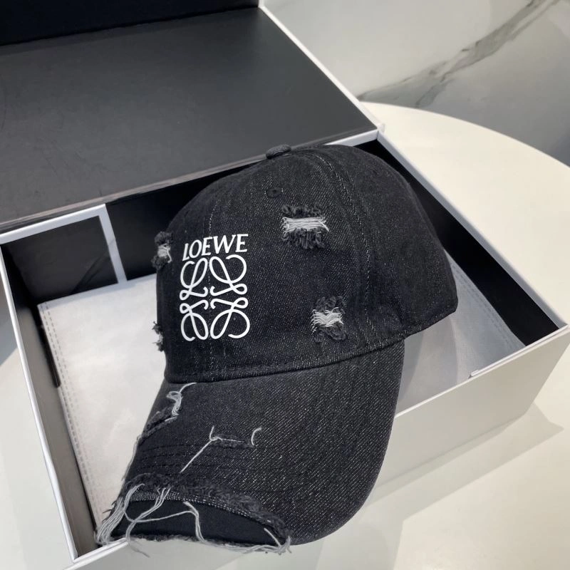 Precise copy Loewe Caps