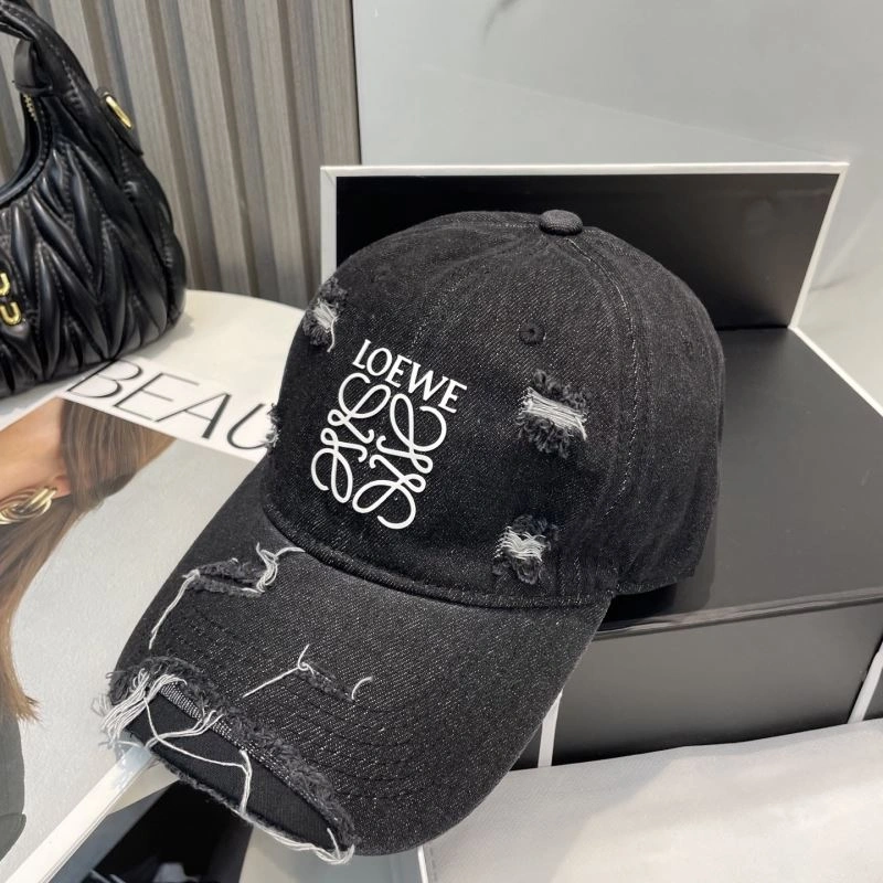 Precise copy Loewe Caps