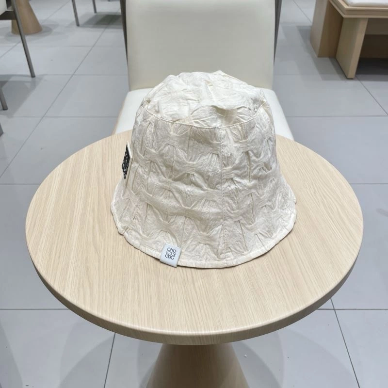 Brand-original Loewe Caps