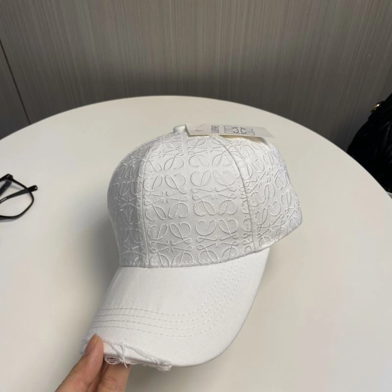 Bargain Loewe Caps