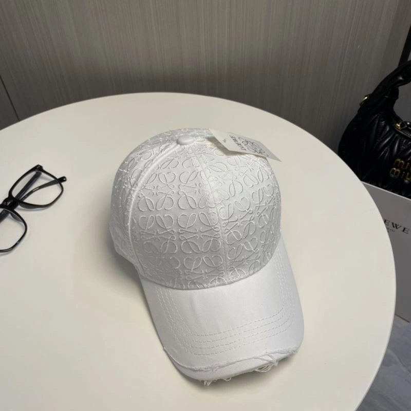 Bargain Loewe Caps