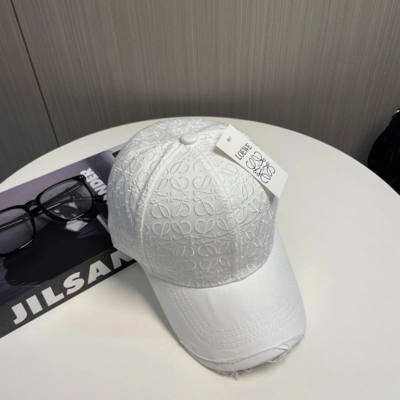 Bargain Loewe Caps