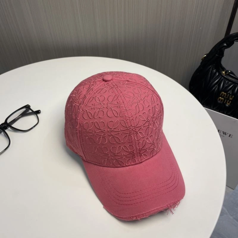 Value-priced Loewe Caps
