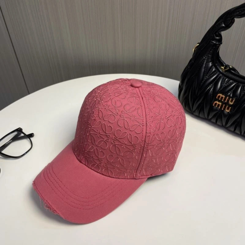 Value-priced Loewe Caps