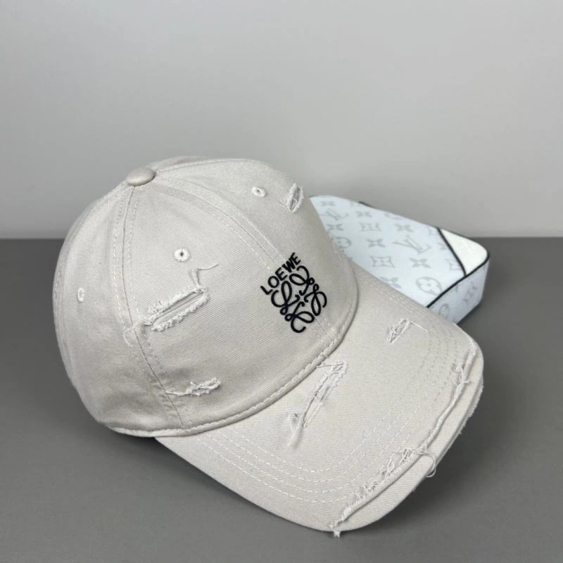 Legit Loewe Caps