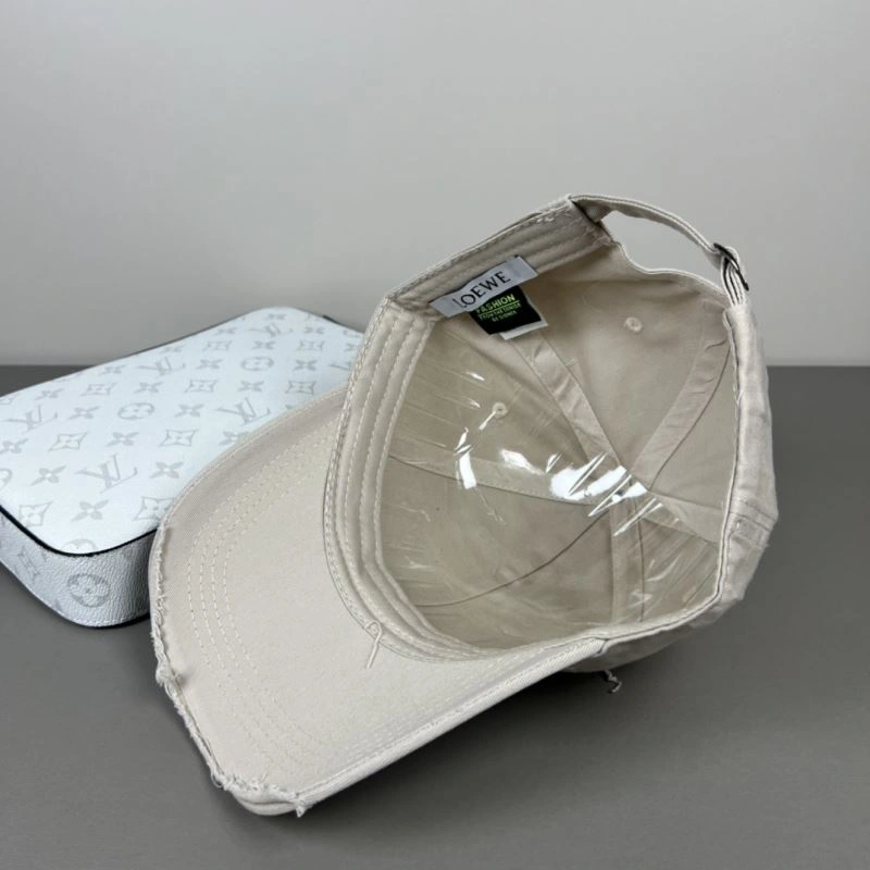 Legit Loewe Caps
