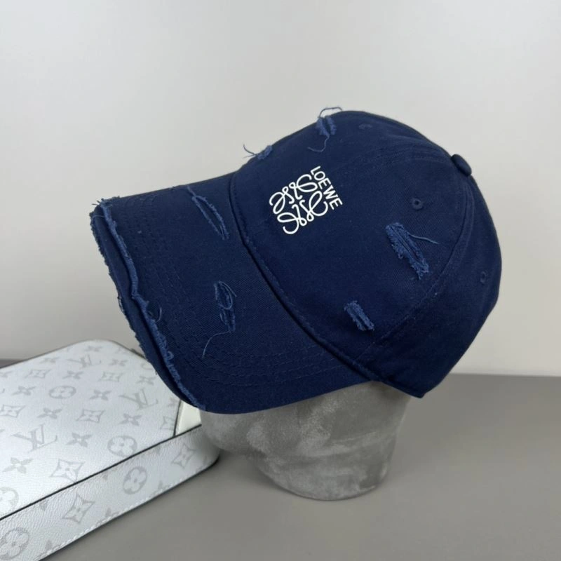 Loewe Caps