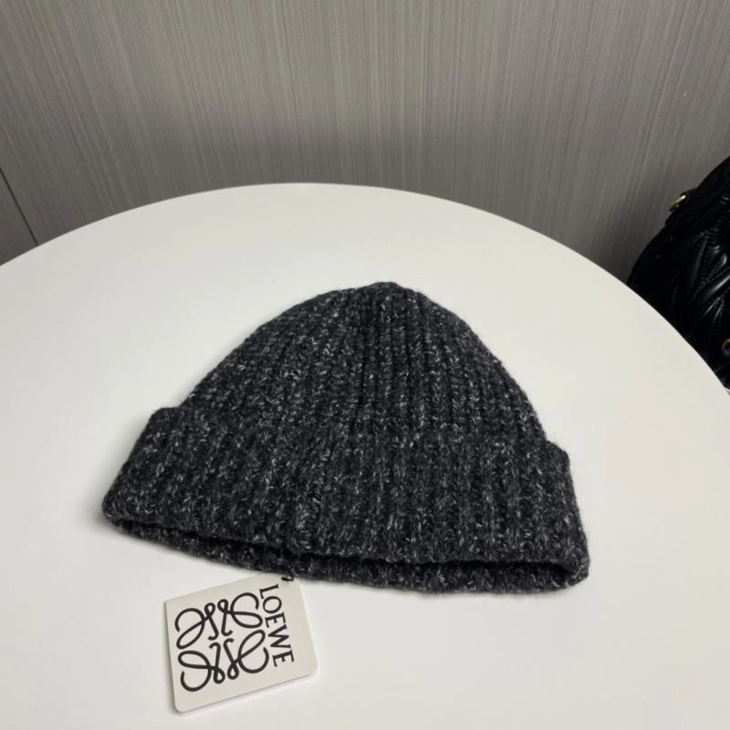 Budget-friendly Loewe Caps