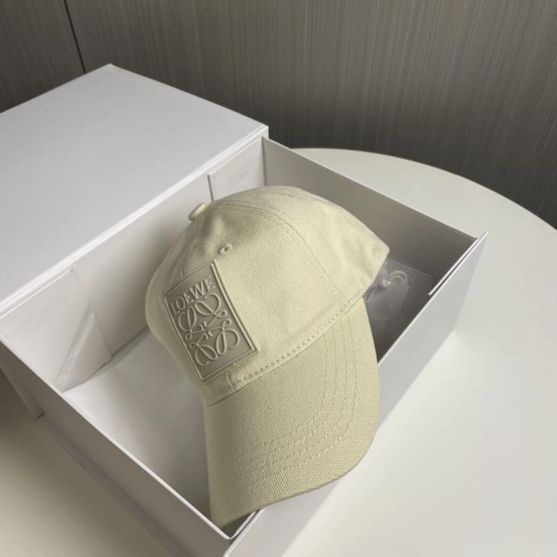 Precise copy Loewe Caps