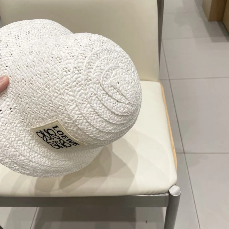 OEM Loewe Caps