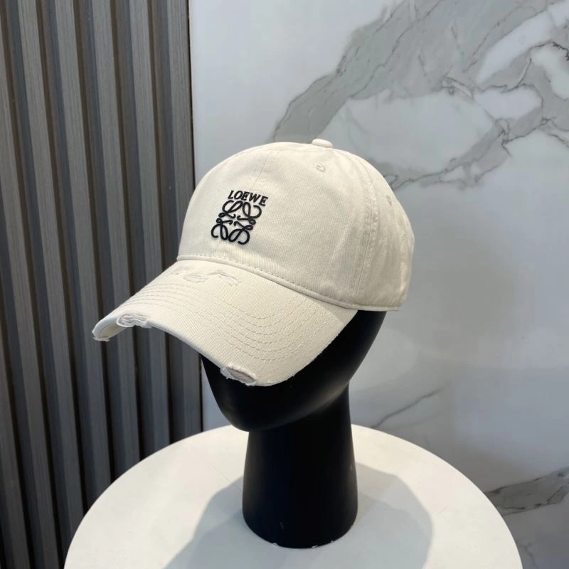 Loewe Caps