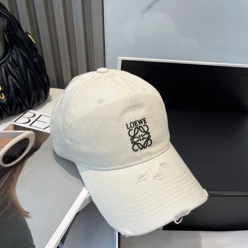 Precise copy Loewe Caps