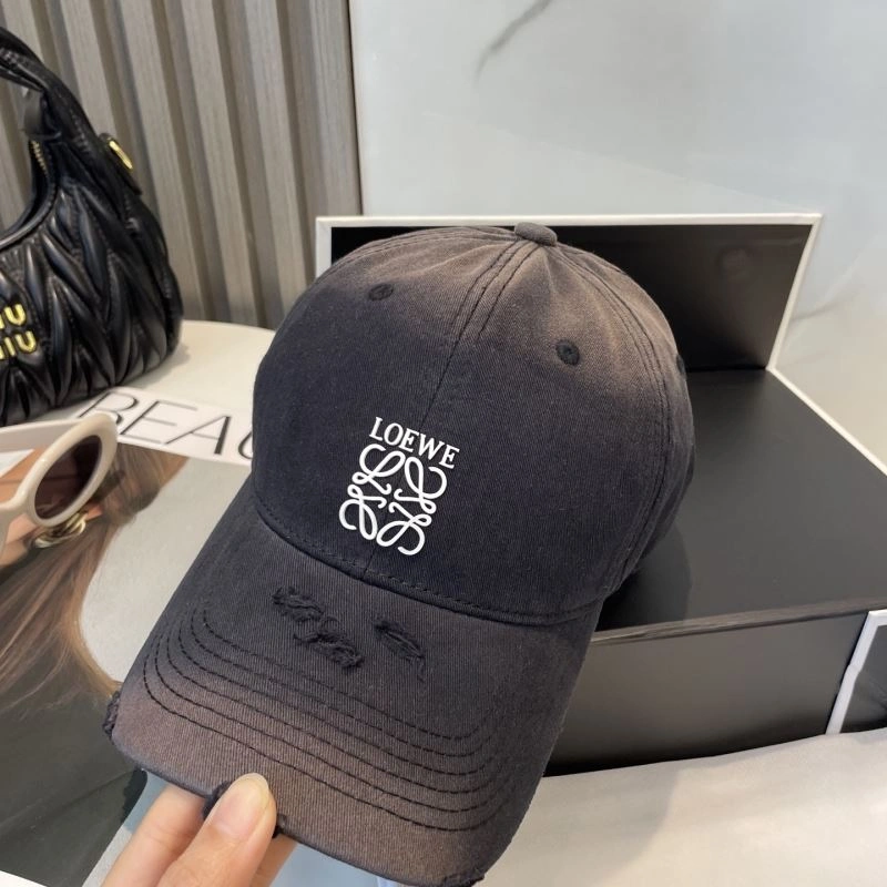 Original Loewe Caps