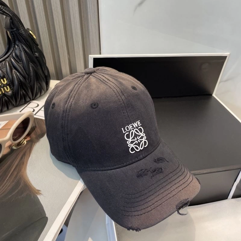Original Loewe Caps