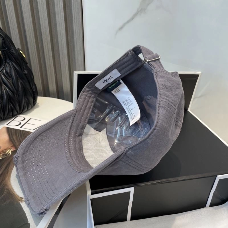 Cut-rate Loewe Caps