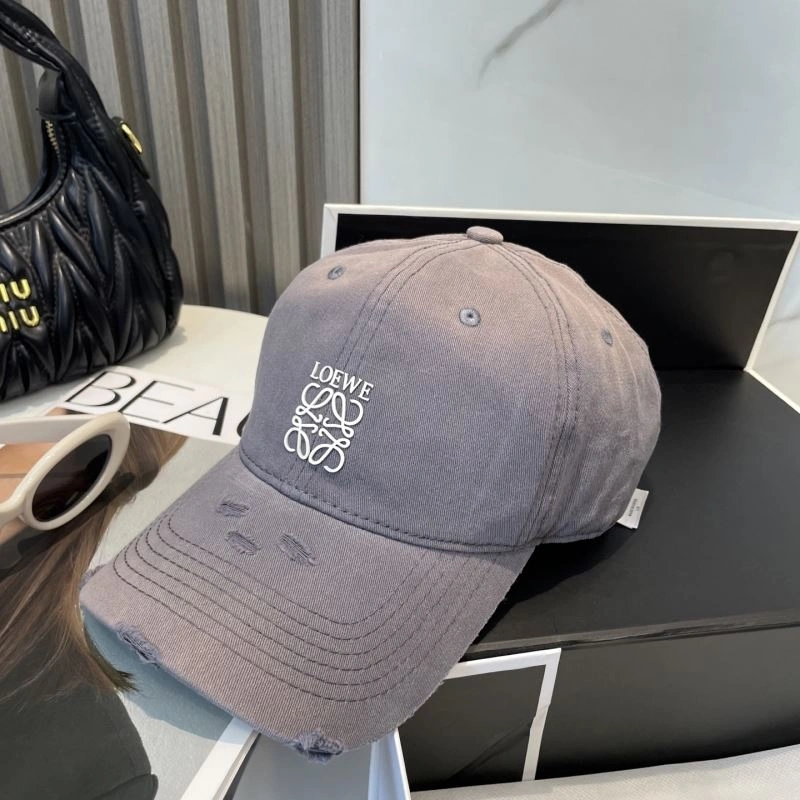 Cut-rate Loewe Caps