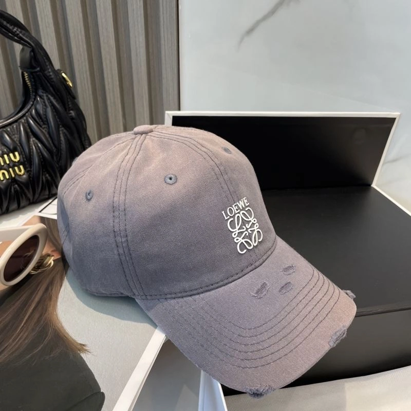 Cut-rate Loewe Caps