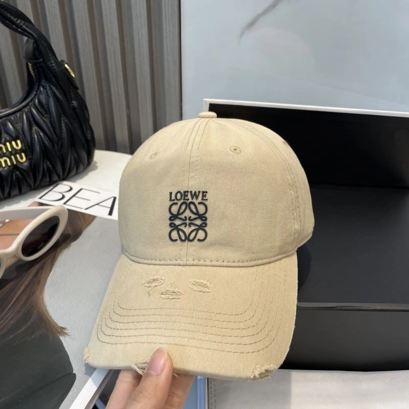 Bargain Loewe Caps