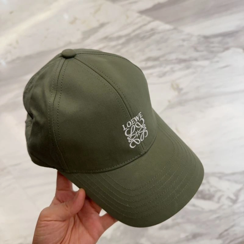 Top match Loewe Caps