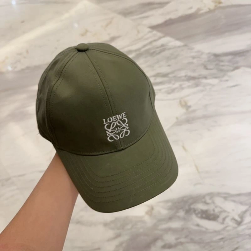 Top match Loewe Caps