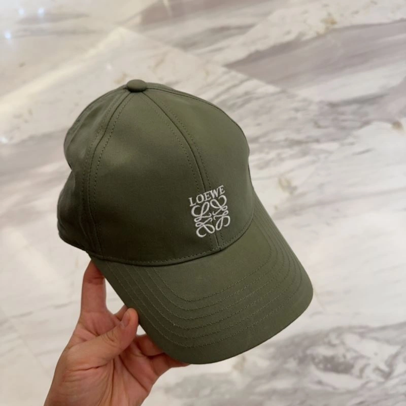 Top match Loewe Caps