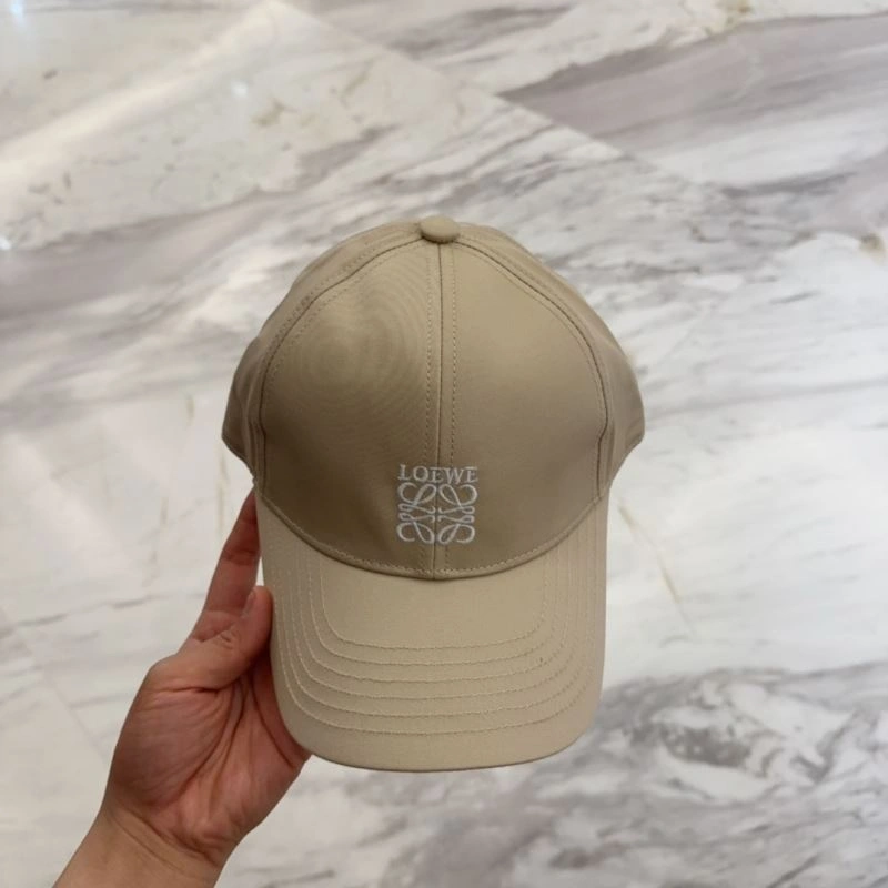 Loewe Caps