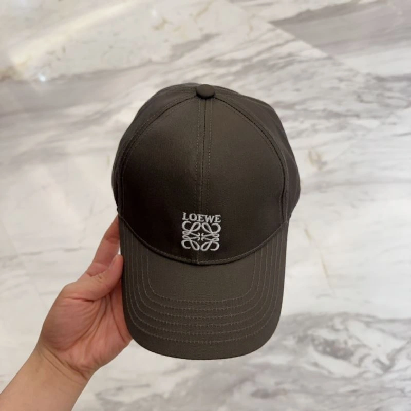 Loewe Caps