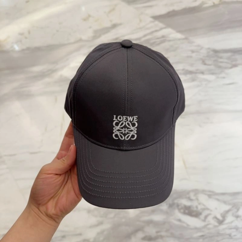 Loewe Caps