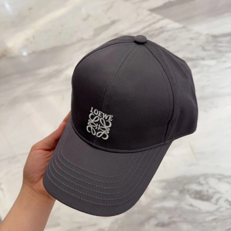 Real Loewe Caps